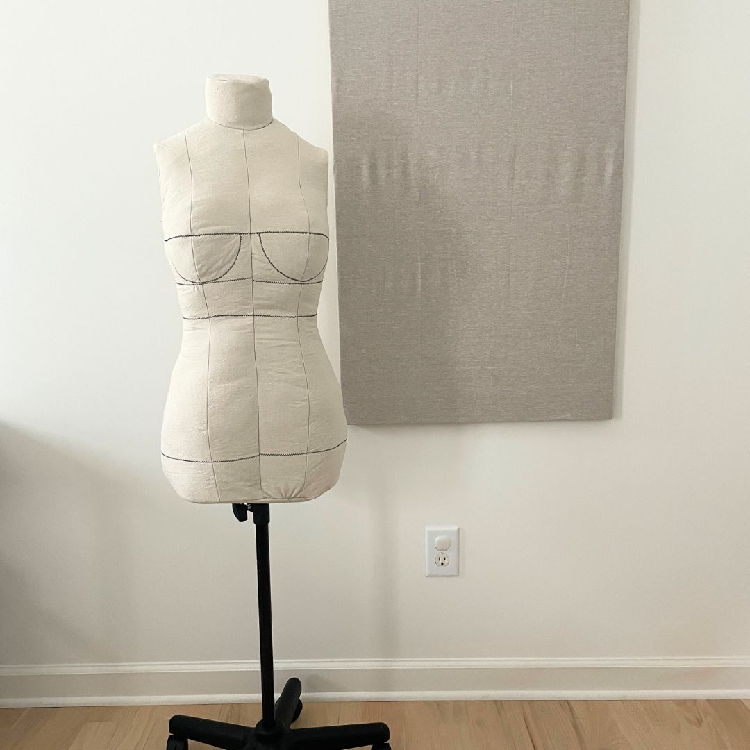 How to Make a Custom Dress Form for Under $100 – Petite Glimmers